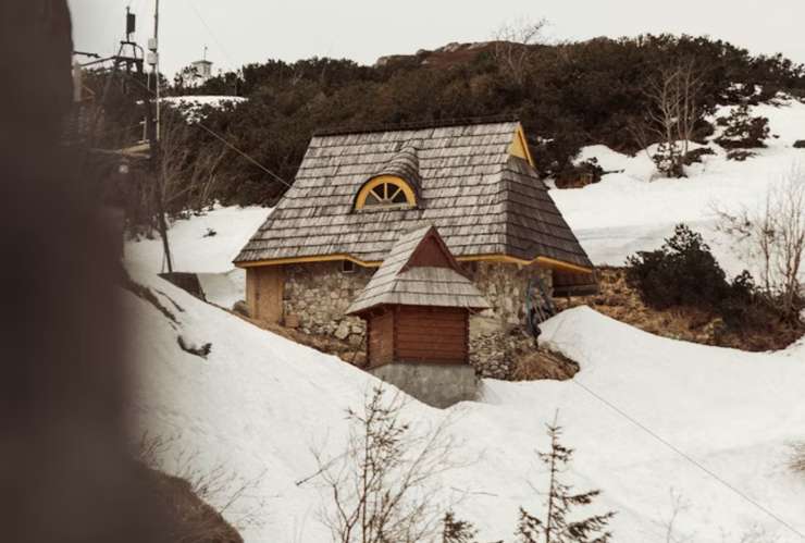 Что делать на даче зимой